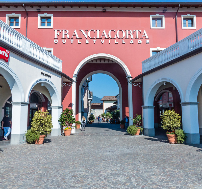 Аутлет Franciacorta Outlet Village — адрес, бренды, как добраться до ...